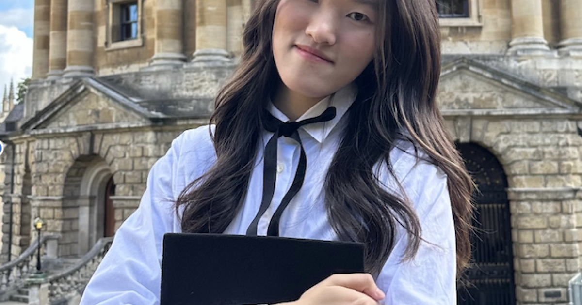 Xiaoye Wu | Faculty of Linguistics, Philology and Phonetics